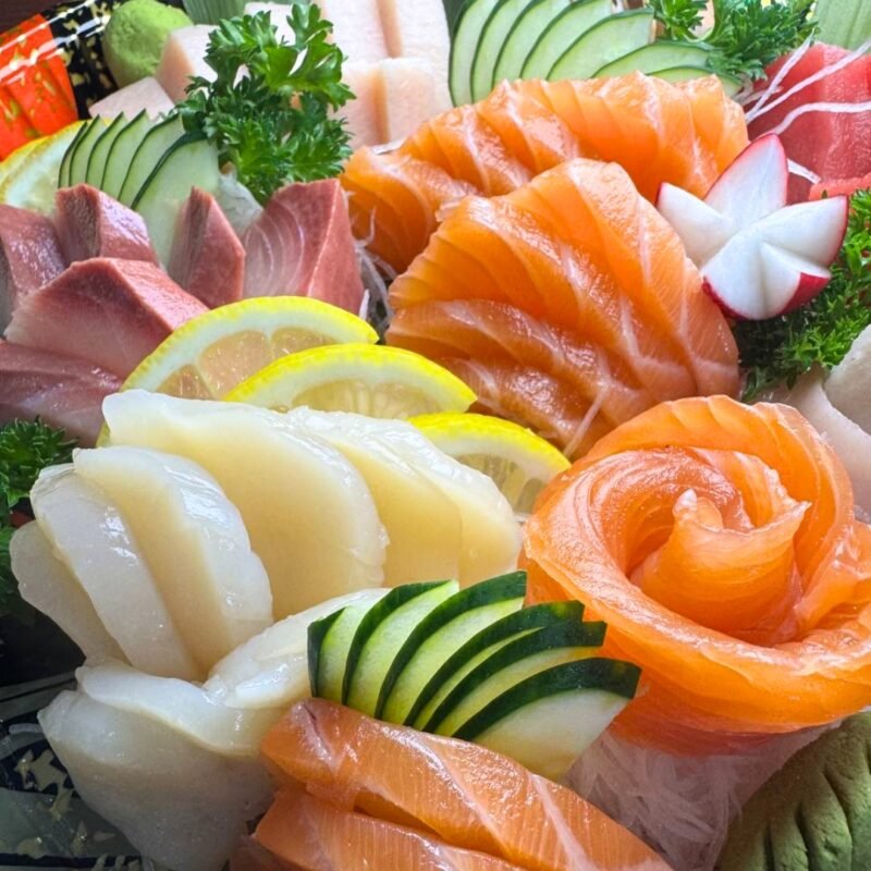 Signature Sashimi Party Platter B – Oosterbay
