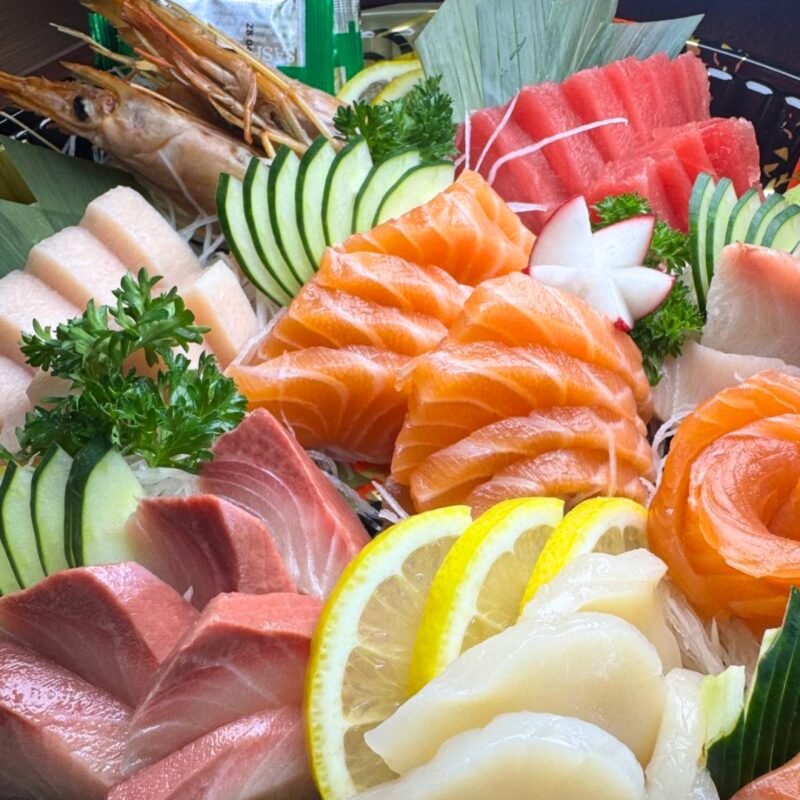 Signature Sashimi Party Platter B – Oosterbay